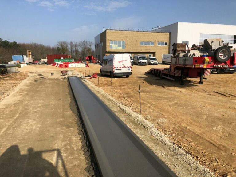 cunette beton en place - Profil 06